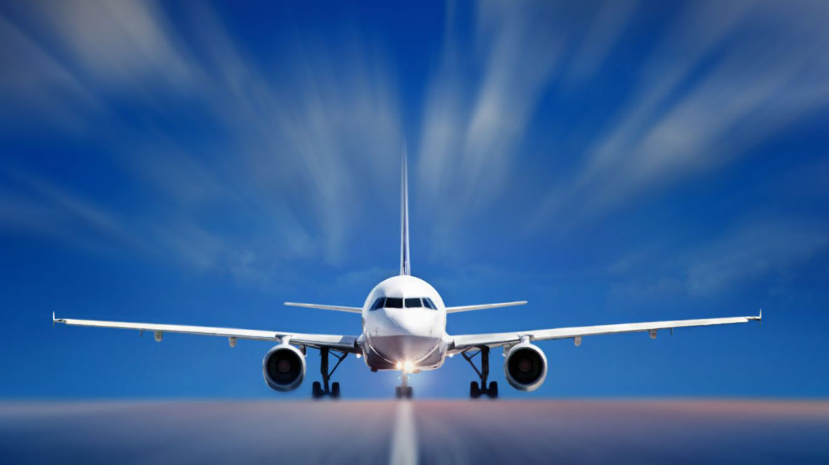 La ce înălțime zboară avioanele și ce viteză au acestea - Aviation Academy